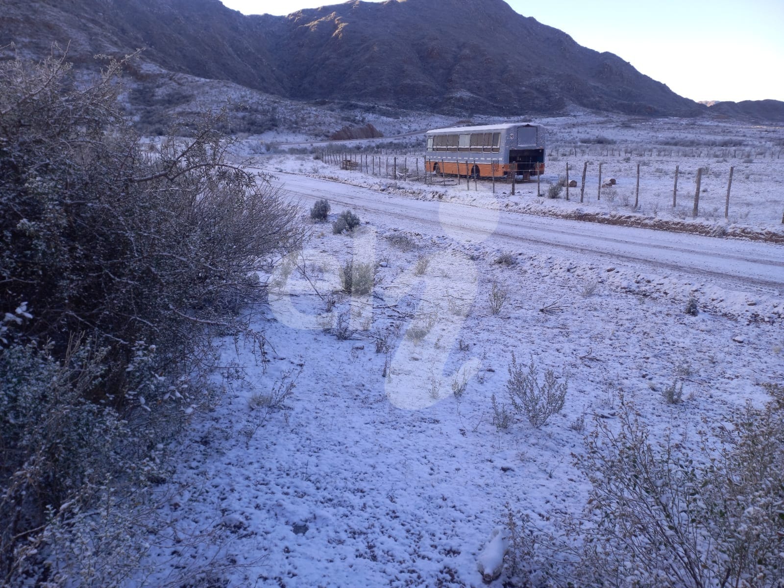 Piden circular con cautela por las áreas con nieve y hielo en La Rioja