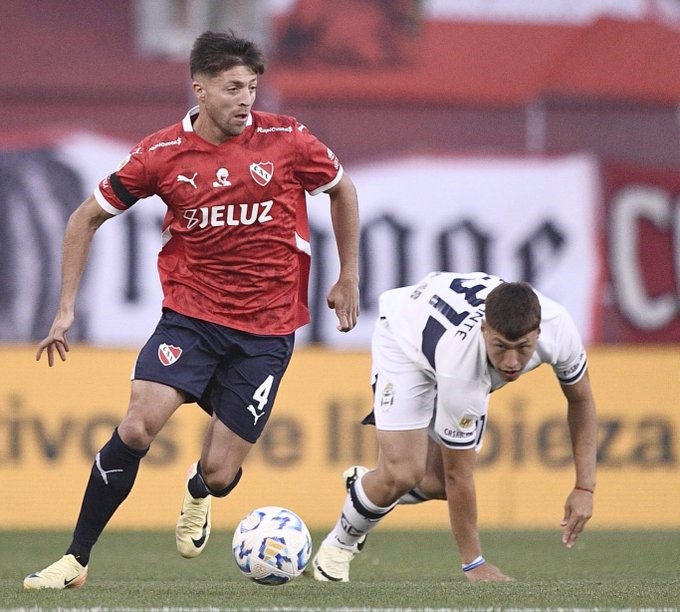 Independiente ganó y el rey de copas se ilusiona