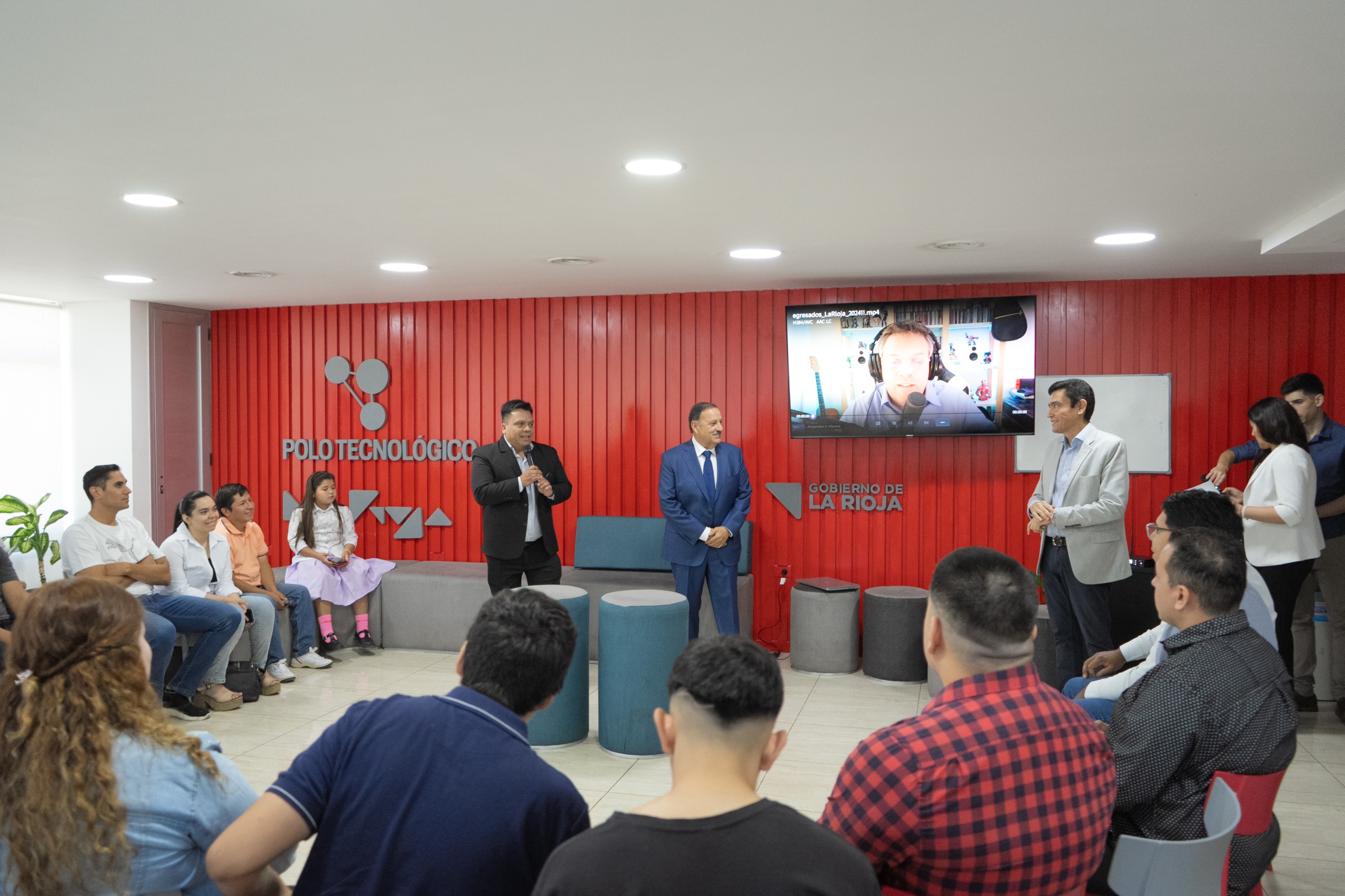 Polo Tecnológico: 250 nuevos graduados impulsan la innovación en la ...