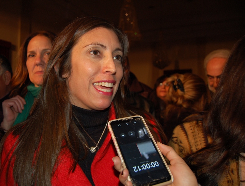 Florencia López dijo que es importante que la gente acompañe a Fernández
