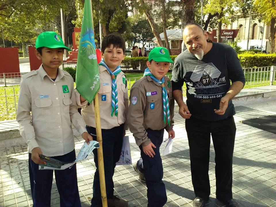 Hoy se celebra el día mundial del scout y de la buena acción