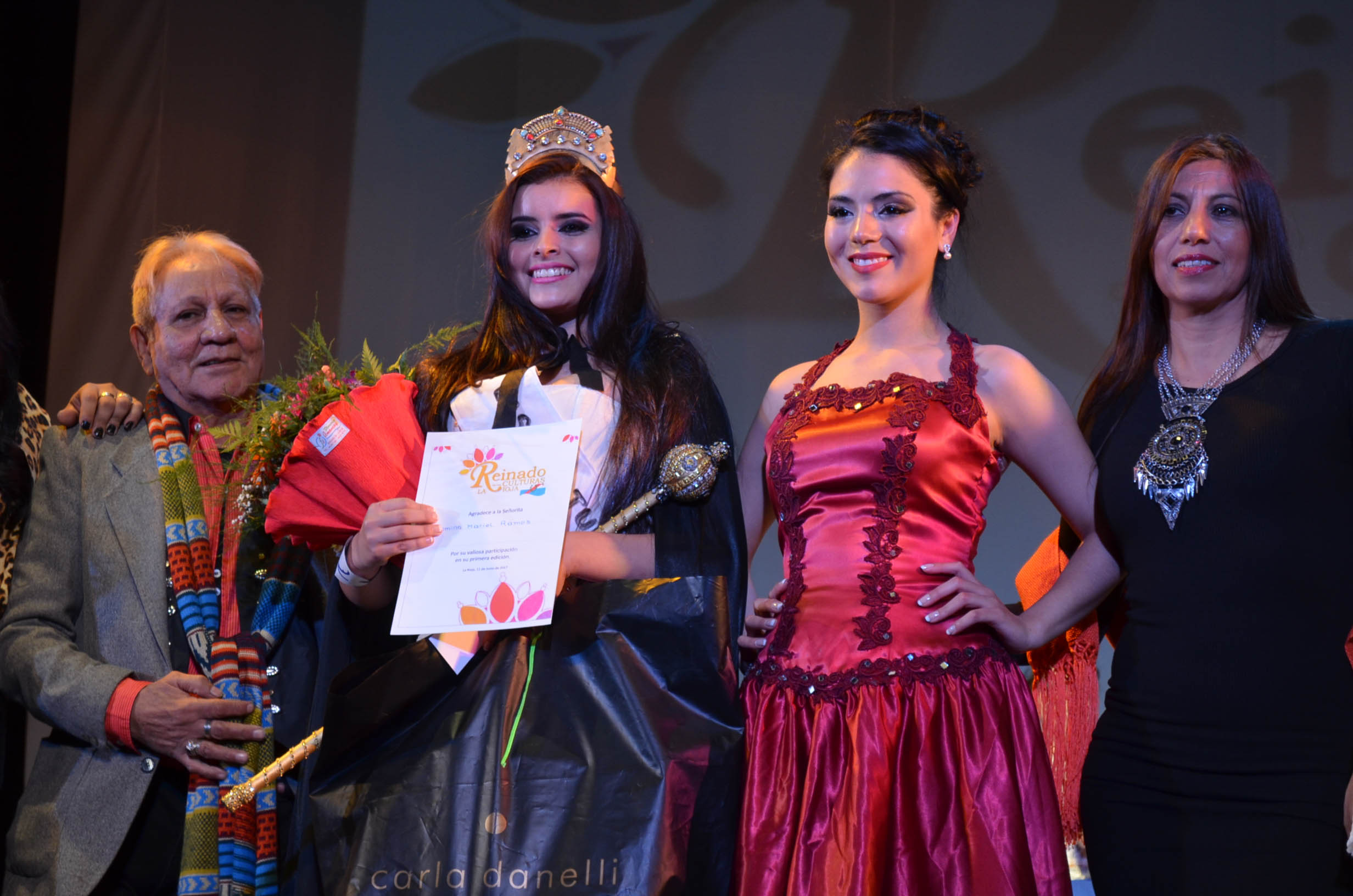 Romina Mariel Ramos se consagró como Reina de las Culturas La Rioja